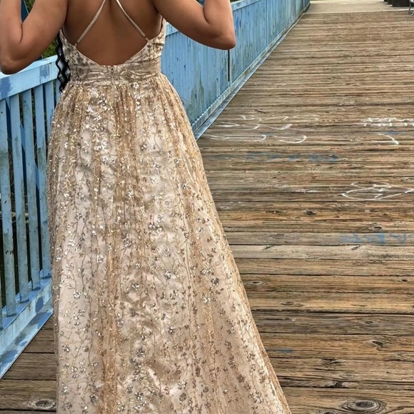 Windsor | Dresses | Elegant Gold Sequin Gown | Poshmark